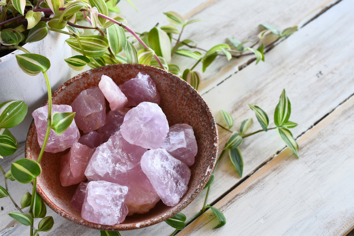 Top 10: Crystals for Healing Trauma – Otter Spirit